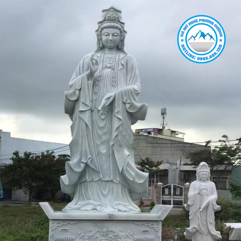Những Mẫu Tượng Quan Âm bằng đá giá rẻ tự nhiên nguyên khối